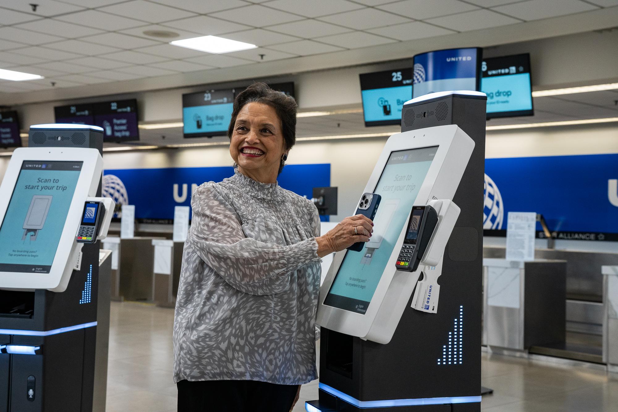 United Airlines Remodeled Check-in Lobby Ribbon-Cutting Ceremony — Dec ...